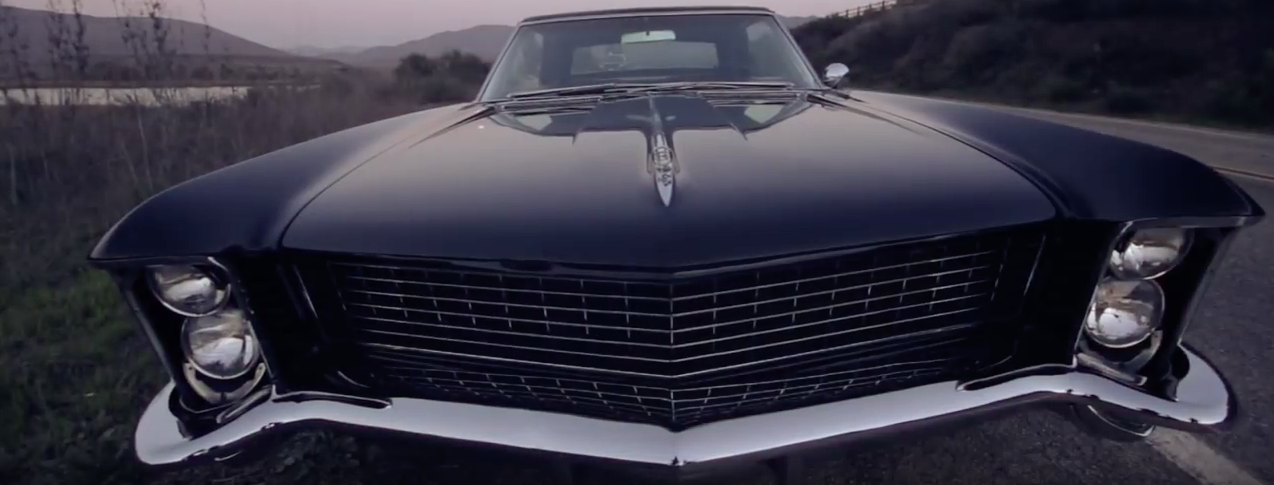 1965 Buick Riviera on 15" supreme wheels - Riviera '65